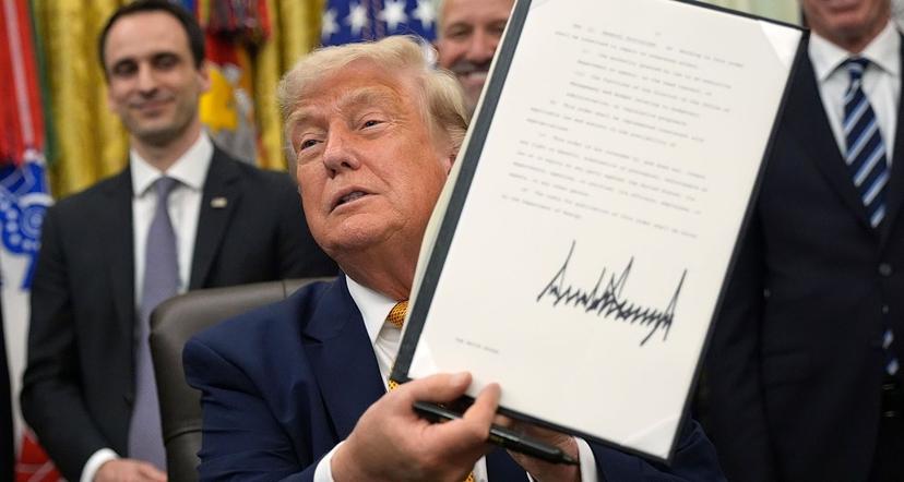Trump says ‘no further’ Hormuz blockade